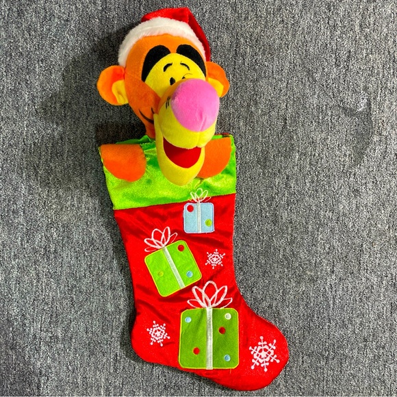 Disney | Holiday | Vintage Walt Disney Character Tigger Christmas ...